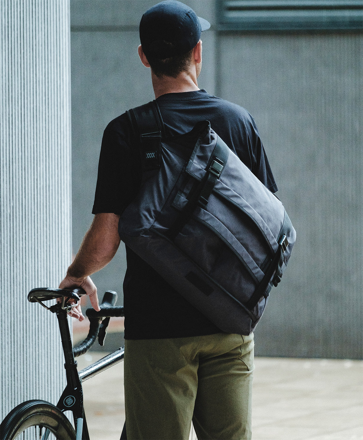 防水メッセンジャーバッグMISSION WORKSHOP